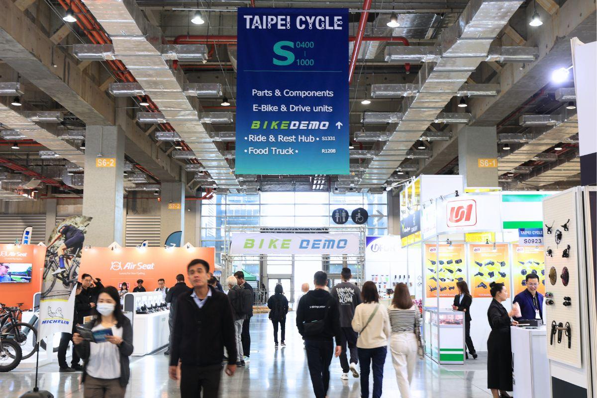 [Exhibition Design] Taipei Cycle 2025 – Strength meets style — green ...