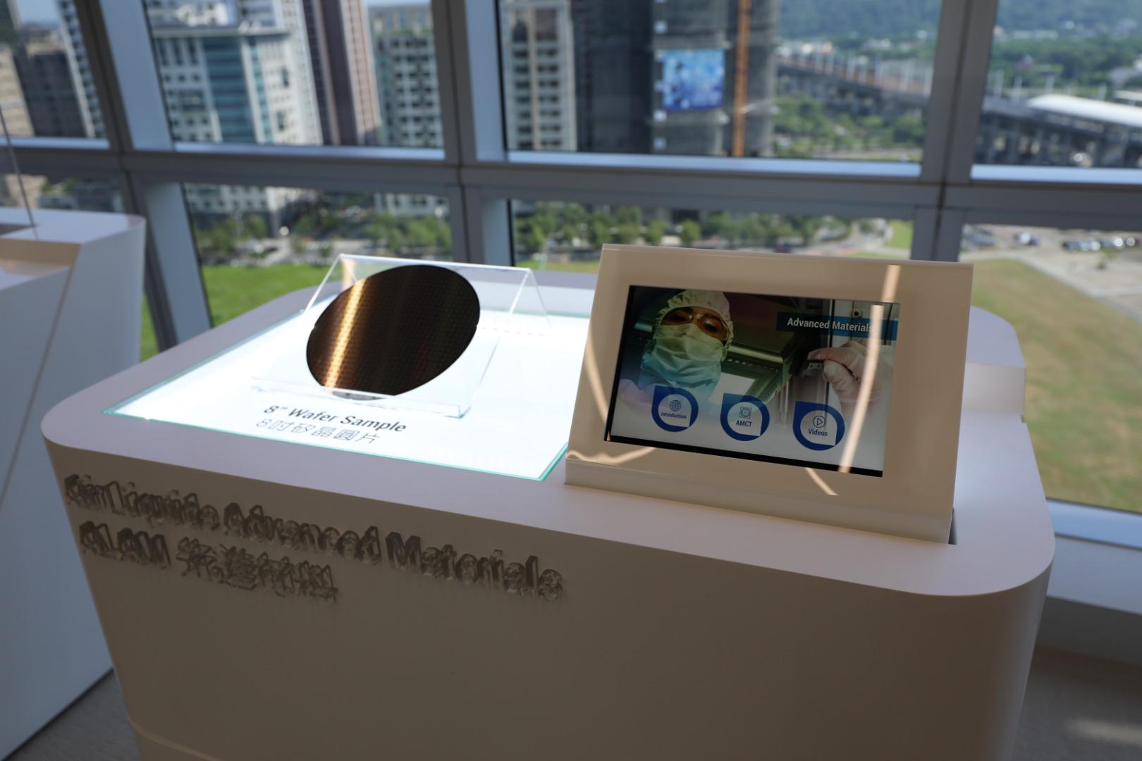 Break the traditional rigid structure, interactive office design and ...