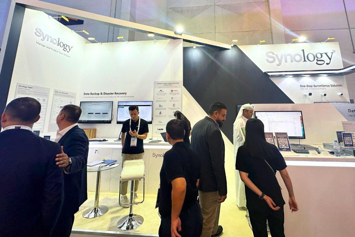 【展場設計】Gitex Global 2024－開拓中東科技市場，情境式展攤亮相國際舞台｜KingOne Design 王一設計