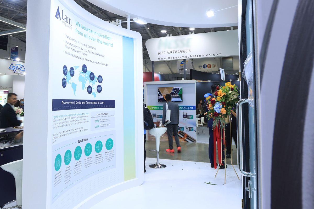 【Exhibition Design】SEMICON Taiwan 2024 – Curved designs help companies ...