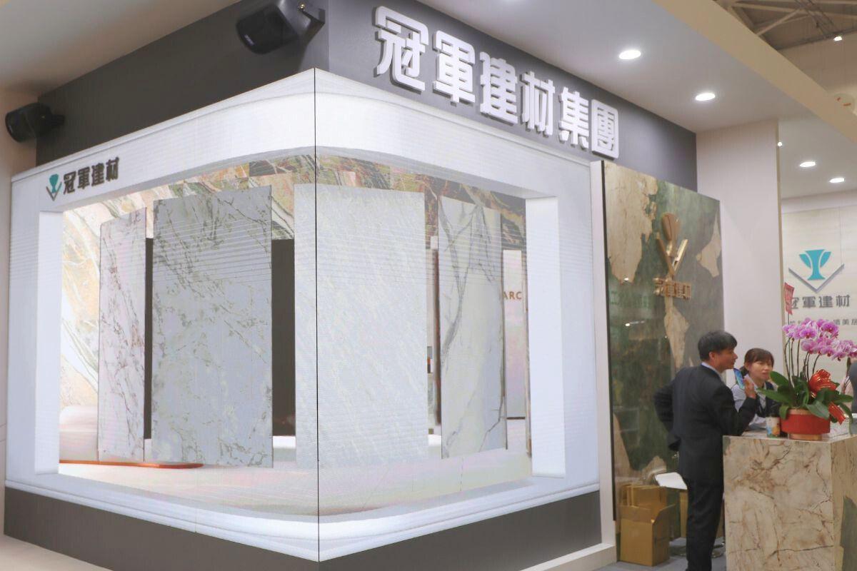 【展場設計】台北國際建材展2023－裸視3D「睛」豔永續美居｜KingOne Design 王一設計